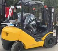 China High-Performance Used Komatsu Forklifts 30 Komatsu FD30 3 Tons Stages Duplex Masts in Eastern Europe for sale