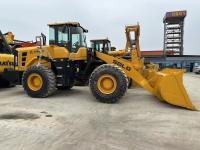China 5000 Rated Load Wheel Loader SDLG 955F 162 KW Power 2.8 m3 Bucket Capacity Construction Machinery for sale