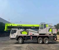 China Zoomlion ZTC250V562-1 25 Ton 25 Tons Mobile Truck Crane for sale