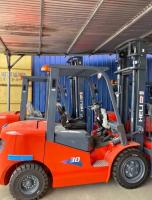China Heli New Powered Diesel Forklift 1.5 3 3 Ton 5 8 Ton 8 10 Ton With Bucket Glass Cab Rough Terrain Forklift for sale
