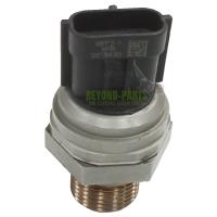 China Hitachi ZX200-3 ZX200-5 ZX200-5A ZX200-5B ZX200-5G Excavator High Pressure Sensor 4703324 for sale