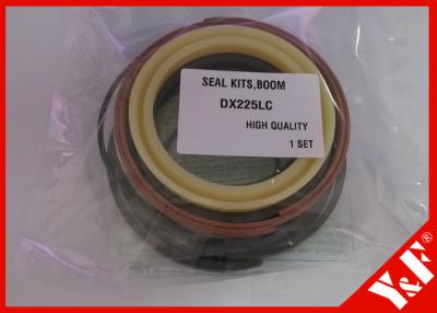 China DX225LC Doosan Hydraulic Cylinder Seal Kits 707-98-44200 / 243720-00140 - High Performance OEM Replacement Parts for sale