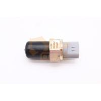China Excavator PC450-7 Common Rail Fuel Pressure Sensor ND499000-4441 24V for sale