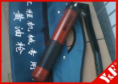 China 600CC Hand Operated Heavy Duty Grease Gun with Double Cylinder System 4500 PSI Working Pressure for sale