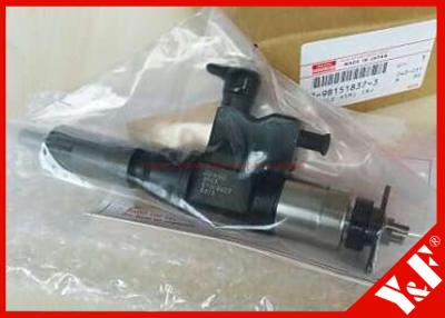 China ISUZU Motor Injector 8-98151837-3 Excavator Electric Parts 24V Fuel Injector for sale