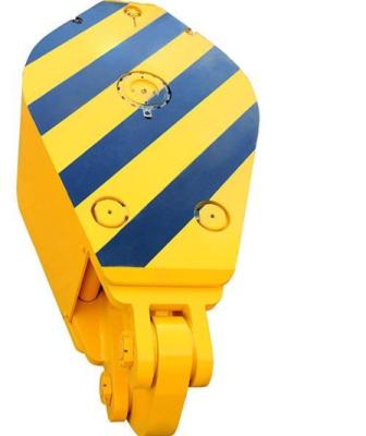 China High Precision Travelling Block And Hook Carburetion Drilling Rig Hook 1700kN for sale