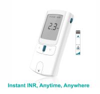 China Portable Self-Testing Blood Coagulation Analyzer Handheld Clinical Device with 300 Test Memory and 8μL Sample Volume for sale