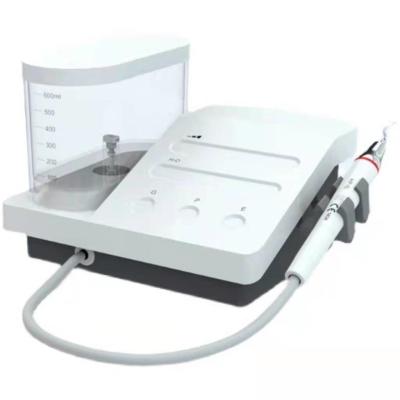 China High Speed Ultrasonic Dental Scaler 28kHz with 600ml Water Tank and 220V Input for Professional Teeth Cleaning for sale