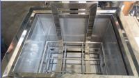 China Rim Industrial Ultrasonic Parts Cleaner 360L 28K PLC Ccontrol With Pneumatic Lift for sale