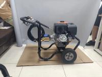 China Metal Coil AR Pressure Pump Portable Car Washing Machine Gasoline High Pressure Washer for sale