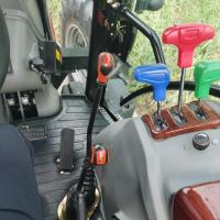 China Gear Agricultural Tractor 130HP Smooth Operation Farming Machine Tractor for sale