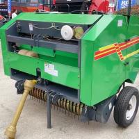 China 9YQ-0.8A Pickup Type Round Baler 800x1270mm Bale Size 40HP Tractor Required Agricultural Equipment for sale