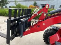 China Fully Hydraulic Compact Mini Loader Machine Hydraulic Travel Lift 800kg Small Loader Mini Loader For Sale for sale