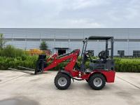 China Fully Hydraulic Compact Mini Loader Machine Hydraulic Travel Lift 800kg Small Loader Mini Loader For Sale for sale