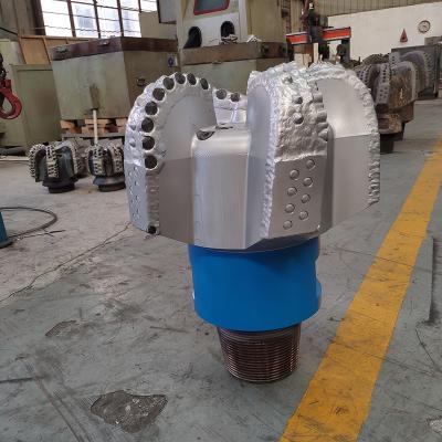 China PDC Drill Bit  12 Inch  5 Blades  API Spec Of Oil Diamond  Drilling Tool for sale