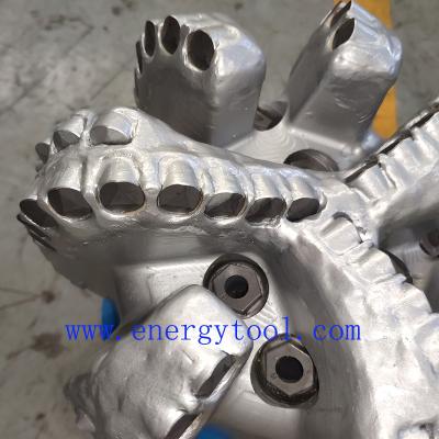 China PDC Fixed Cutter Bits 8 Inch  Diamond Drilling Tool Of  API  Oilfield for sale