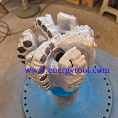 China Oil Diamond  Drilling Tool 5-1/2inch PDC Drill Bit Of API Spec for sale