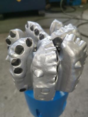 China Customized 5-7/8 Inch Steel Body Diamond Cutter PDC Drilling Bits for sale