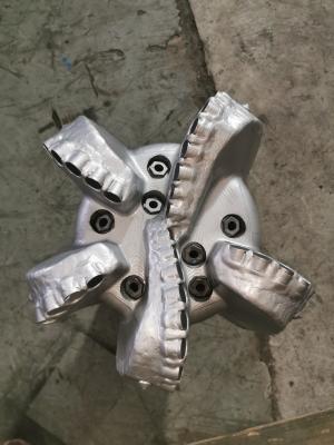 China PDC 13.125 Inch 5 Blade Wing Diamond Drill Bit of Oilfield Well Drilling for sale