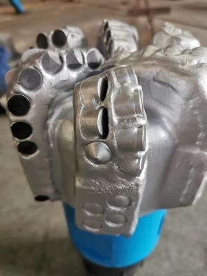 China 6.625 inch Diameter S613 PDC Drill Bit API Reg Drilling Tool for sale