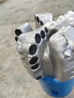 China 5-1/2 Inch Diameter 5 Blade PDC Matrix Body API Drilling Rig Bit for sale