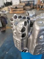China 5 Blade Matrix Body PDC Drill Bits API Thread Rock Drilling Tool for sale