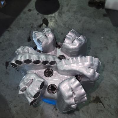 China 8-1/2 Inch PDC Drill Bit Steel Body IADC S323 For Oil Gas Drilling for sale
