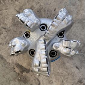 China 9 7/8 Steel Body 19mm Cutter PDC Drill Bit for Oil Well for sale