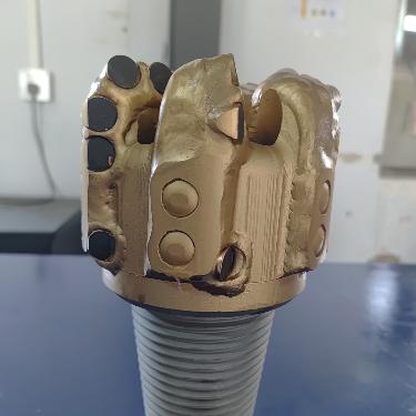 China 4-1/2 inch S513 PDC Drill Bit for Rock Drilling for sale