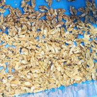 China Multi-Grade Walnut Kernel Separating Machine Uses Adaptive 12-Channel Outlets For Precise Nut Size Classification for sale