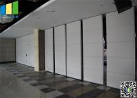 China Movable Partition Walls Wooden Acoustic Partitions Hanging Sliding Door 6000mm Height 42db Soundproof for sale