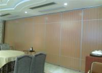 China Folding Acoustic Room Divider 65mm Panel Sound Insulation 32dB for Banquet Hall for sale