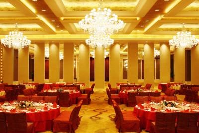 China Leather Acoustic Panel Finished Movable Folding Wooden Partition Wall 9mm MDF for sale