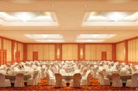 China Interior Wooden Collapsible Partition Walls 65mm 100mm Free Standing Decorative Dividers for sale