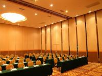 China Custom Wooden Sliding Partition Wall For Office 500 / 1200 mm Width for sale