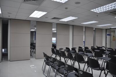 China Movable Office Partition Walls Aluminum Track 6m Height Sound Insulation 32-50dB for sale