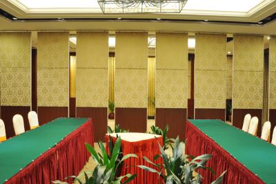 China Movable Partition Wall Fabric Soft Cover 65mm 100mm Conference Room Office Furniture for sale