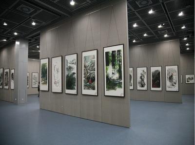 China Modern Gallery Exhibition Partition Walls 65-125mm Thickness 4000-18000mm Height Movable System for sale