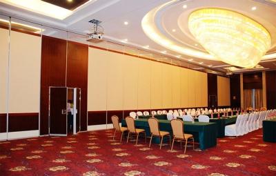 China 500 / 1200mm Width Movable Partition Walls for Conference Hall for sale