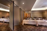 China Fireproof Wooden Surface Portable Movable Partition Walls / Room Divider Wall for sale