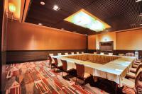 China Decorative Aluminum Frame Movable Office Partition Walls 6m Height Top Hung System for sale