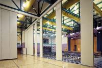 China Aluminum Movable Wall Partition 85mm Top Hung System Sound Insulation 28-36dB for sale