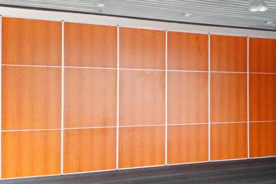 China Temporary Acoustic Soundproof Movable Partition Walls 65mm 85mm 100mm Restaurant Room Dividers for sale