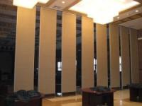 China Floor to Ceiling Sound Proofing Movable Wooden Partition Wall 55 dB Acoustic Sliding Door for sale