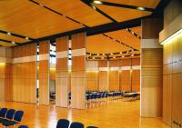 China Movable Sound Insulation Vertical Operable Partition Wall 65-100mm Thick for Restaurant for sale