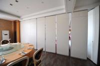 China Hotel Movable Folding Partition Walls With Aluminum Trolley And Ceiling Tracks for sale