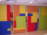 China Acoustic Removable Folding Partition Walls 65mm 85mm 100mm Sliding Aluminium Room Dividers for sale