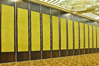 China Fabric Surface Sliding Operable Movable Partition Walls 600-1200mm for Hotel Banquet Hall for sale