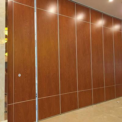 China Interior Hanging Decorative Acoustic Folding Movable Wall Partitions System for sale