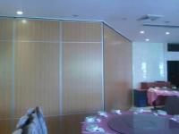 China Melamine Surface Operable Sliding Doors / Folding Room Dividers for Hotel for sale